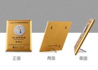 China 3D Metal Logo Wooden Shield Plaque Light Weight As Awards Of Business Agent for sale