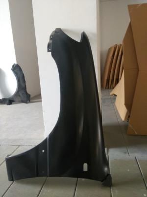 China Automotive Partes 0.8 mm Thick Steel Car Front Fender For Toyota Land Cruiser Fender for sale