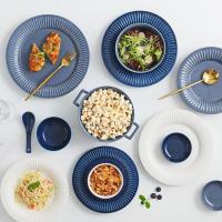 China Wholesale Luxury Porcelain Dinner Set 16 Piece Gold Ceramic Tableware Stoneware Plates Sets Dinnerware for sale