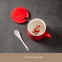 China Ceramic Christmas Mug 350ml with Lid and Spoon Red Eco Friendly Gift Cup for sale