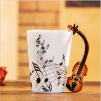 China 3D Creative Travel Custom Ceramic Mugs 13OZ With Violin Handgrip for sale