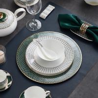 China Customized Bone China Porcelain Plates Set Eco Friendly OEM for Hotel Restaurant 150C for sale