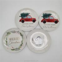 China Personalized Christmas Ceramic Plate Set Luxury Round Edge Shape for sale
