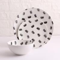 China Nordic Handmade Vintage Ceramic Plate Set 6 Inch Black Speckled White Sustainable Dinnerware for sale