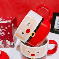 China Ceramic Santa Christmas Coffee Mug 350ml with Lid and Spoon Gift Box for sale