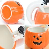 China Ceramic Pumpkin Mug 350ml Halloween Coffee Cup Sustainable Handgrip Design for sale
