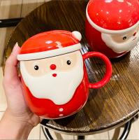China Christmas Ceramic Mug 350ml Holiday Gift Water Cup Creative Red Round Shape for sale