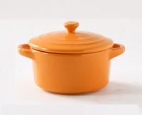 China Custom Mini Stoneware Ceramic Casserole Bowl with Lid for Creme Brulee Cake Oven Microwave Safe for sale