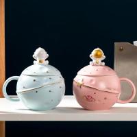 China Wholesale 400ml Ceramic Astronaut Coffee Mug with Lid and Spoon 3D Space Ball Shape for sale