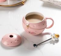 China Wholesale 400ml Ceramic Astronaut Coffee Mug with Lid and Spoon 3D Space Ball Shape for sale
