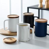 China Custom Large 15oz Nordic Matte Black White Ceramic Coffee Mug with Wooden Lid Gift Box for sale