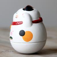 China White Ceramic Anniversary Gift 500 Pcs MOQ Eco-Friendly Custom Shape Decoration for sale