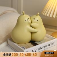 China Customizable White Ceramic Anniversary Gift Eco Friendly Modern Decoration 1 Piece for sale