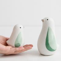 China Custom Ceramic Bird Ornament Glazed Nontoxic Home Decoration 500 Pcs MOQ for sale