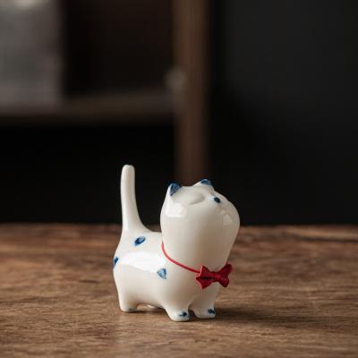 China Patterned Ceramic Lucky Cat Gift Set 500 Pieces Eco Friendly Home Decoration for sale