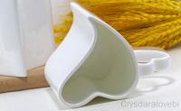 China White Ceramic Heart Shaped Espresso Cup 250ml Fine Bone China Thermal Mug for sale
