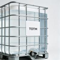 China Oily Liquid Trioctyl Trimellitate TOTM High Resistivity For High Temperature PVC Cable for sale