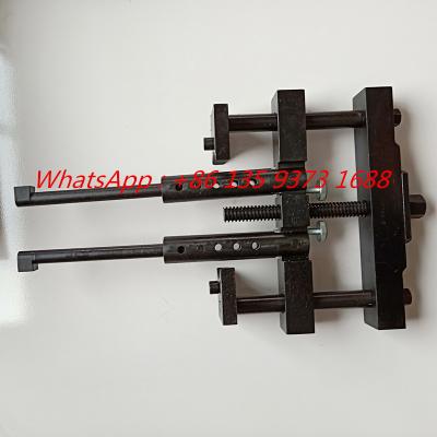 China Hot sell Cummins KTA19 diesel engine part Cylinder Liner Puller 3379015 for sale