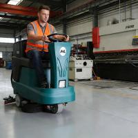 China High-Efficiency Ride On Floor Scrubber with 4-Hour ECO Mode Runtime for Supermarkets for sale