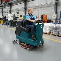 China Battery Powered Ride On Floor Scrubber 110L Tanks 6.5h Runtime Industrial Commercial Floor Cleaner for sale