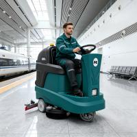 China Ride on Floor Scrubber 4000㎡/h Efficiency 70L/80L Tanks 4H Working  2-Year Warranty for sale