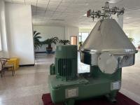 China Stainless Steel Disc Oil Separator Belt Drive Automatic Slag Discharge Centrifuge For Pharmacy for sale