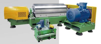 China Continuous Horizontal Discharge Decanter Centrifuge For Sludge With Screw Discharging for sale