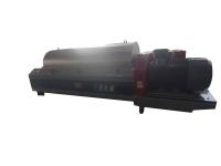 China 720mm Horizontal Decanter Centrifuge SS304 3 Phase Decanter Centrifuge for sale