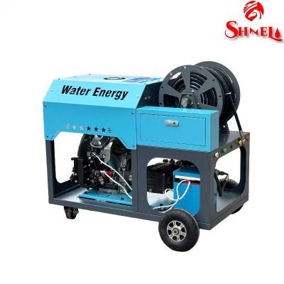 China New Remote Control Gasoline Cold Water Cleaning Sewer Jetter 200bar 70L/min 18.49GPM Trolley Mobile 36HP with Hose Reel for sale