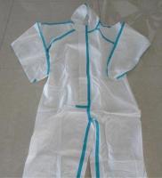 China Medical Disposable Protective Suit Hooded Conjoined Waterproof Anti-Static 5000000 Pcs per Month for sale