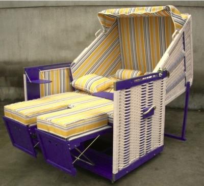 China Wooden Roofed Wicker Beach Chair for sale