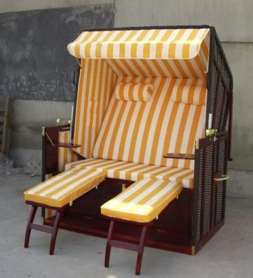 China Contemporary Dark Brown Wood And Wicker Roofed Beach Chair & Strandkorb for sale