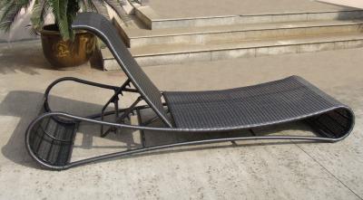 China UV Resistant Black Wicker Sun Lounger For Open Air Bar And Cafe for sale