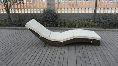 China Luxury Rattan Sun Lounger For Living Room / Hotel / Restaurant for sale