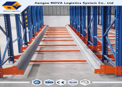 China Remote Controlled Shuttle Pallet Racking Increased Storage Capacity For Beverage Storage for sale