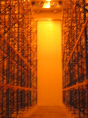 China Teardrop 5 Levels 3t Load Heavy Duty Pallet Racking for sale