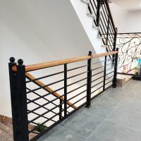 China Stair Aluminum Handrail Post Indoor Extruded Fence 4x4x10 3x3x10 6x6x12 for sale