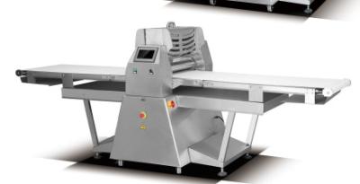 China 0.75KW Electric Dough Sheeter 220V/380V Commercial Baking Equipment 1630mm for sale