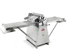 China Heavy Duty Electric Dough Sheeter 1630x730x640mm 220V/380V Commercial Bakery Equipment for sale