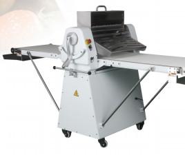 China Foldable Electric Dough Sheeter Machine 0.75KW 220V/380V Commercial Bakery Equipment Space Saving for sale