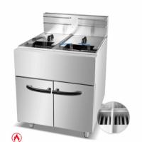 China Gas Fryer 2 Burners 30kg 11.2kw Commercial Cooking Equipment 220V for sale