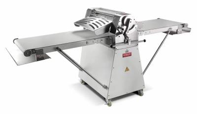 China Commercial Vertical Dough Sheeter 0.75kw 6.5kg Max Dough Weight 220V/380V for sale