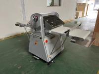 China Vertical Dough Sheeter 6.5kg Max Dough Weight 0.75kw 220V Commercial Bakery Equipment for sale