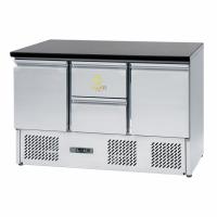 China SS304 3-Door Worktable Chiller 220-240V GN1/3 Commercial Refrigeration Unit 1365mm for sale