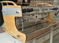 China Italian 3-Group Espresso Machine with 16L Copper Boiler and 9 Bar Pressure for Coffee Shops for sale