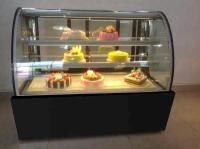 China Commercial Cake Display Showcase Refrigerator 900-2000mm with 3-10°C Temperature Control and 110/220V Dual Voltage for sale