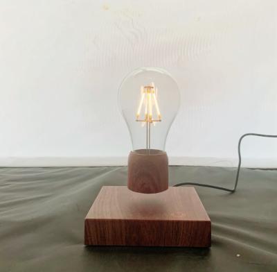 China MAGNETIC levitation lamp ,hovering lamp ,floating night light bulb for sale