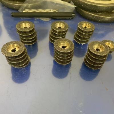 China Cylindrical Diamond Grinding Head D100 Grit with Electroplating Process for Hard Material Shaping for sale
