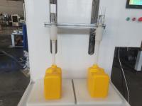 China Semi-Automatic Liquid Packing Weighing 20 Liters Ammonia Solution  Filling Machine for Banana Water for sale