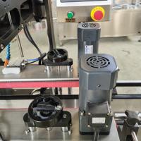 China Automatic Bottle Screw Capping Machine Plastic Bottle with Conveyor 4 Wheel Sealing Machine for sale